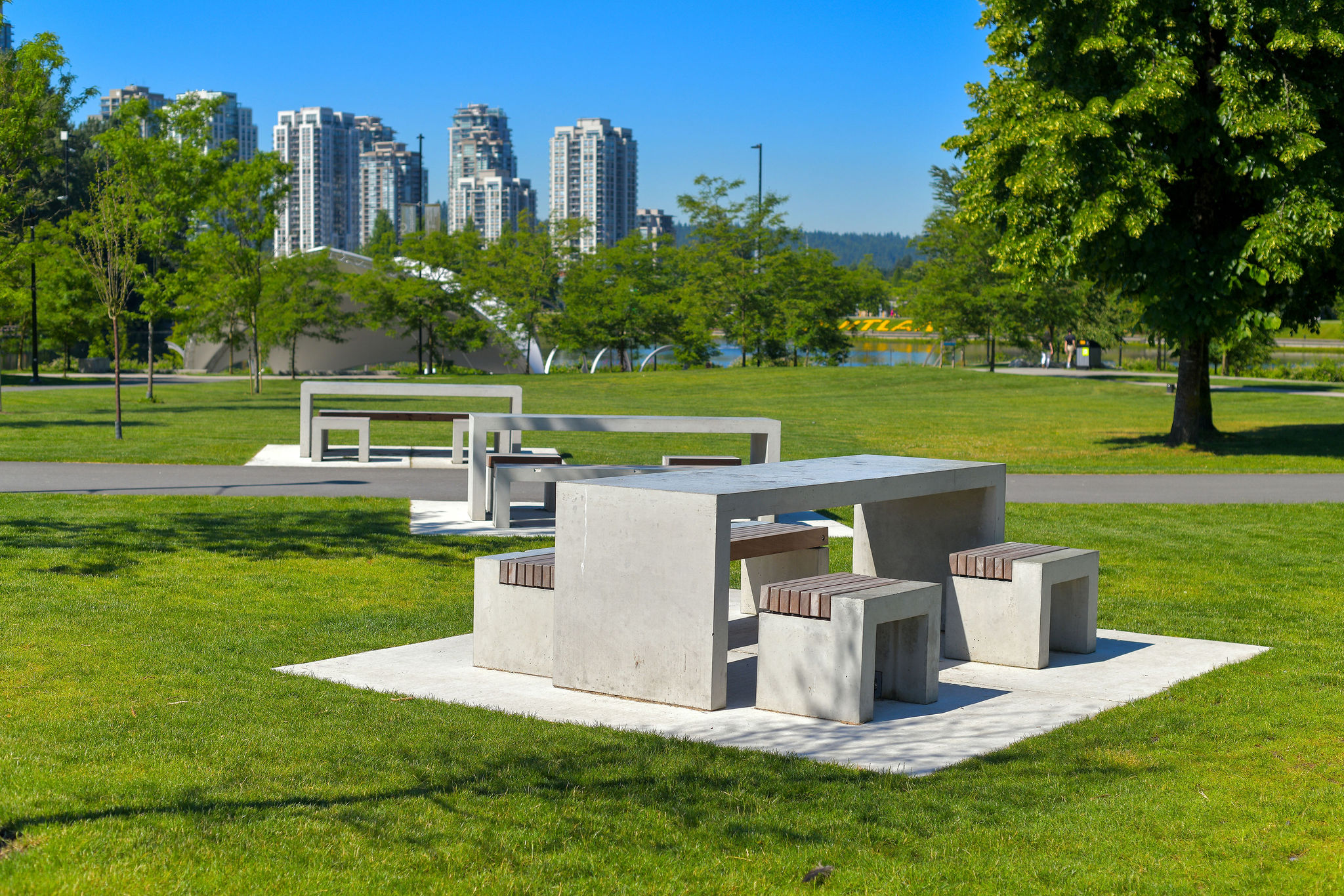 Town Centre Park Plaza - Community Spaces, Landscape Architecture - Binnie